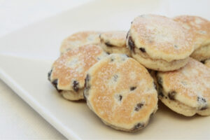 Classic Welsh Cakes: Bara Brith, Teisen Lap & Welshcakes - Cake Baker